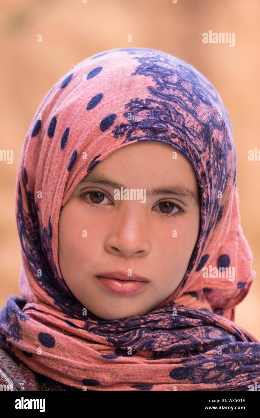 Berber girl hi-res stock photography and images - Alamy