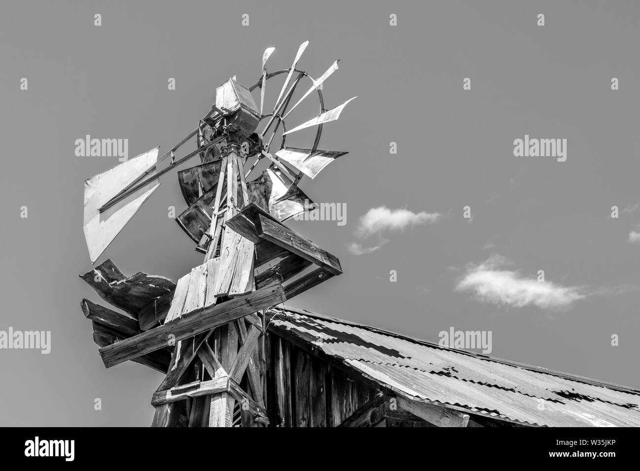 Jerome Gold King Mine & Ghost Town Windmill Stock Photo - Alamy