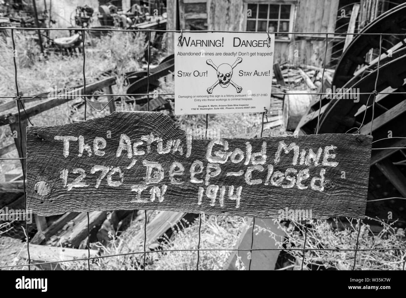 Jerome Ghost Town Keep Out Sign Stock Photo - Alamy