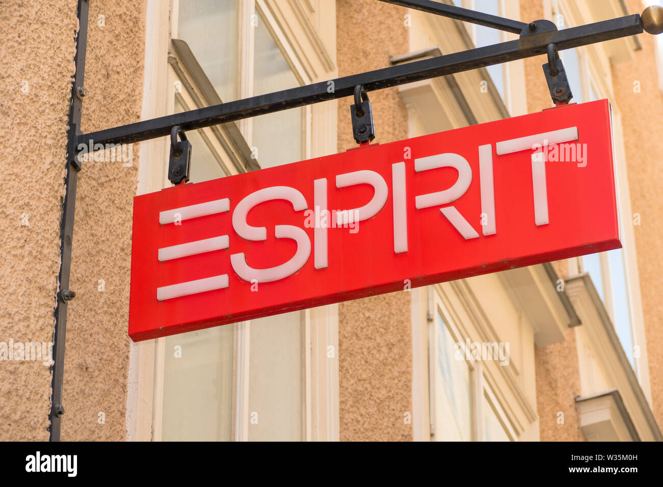 Logo of famous clothing retailer ESPRIT Stock Photo - Alamy