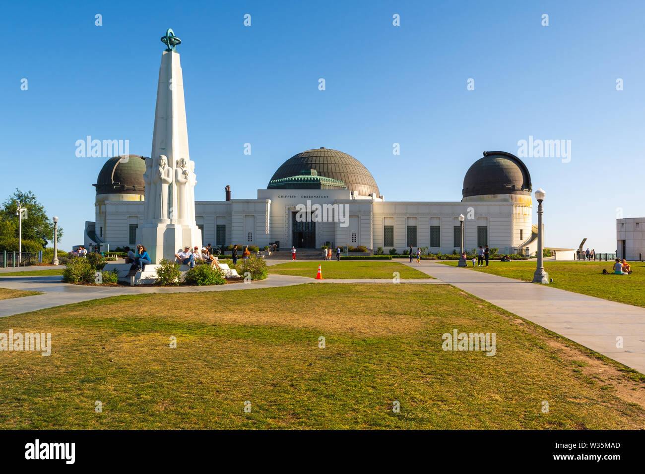 LOS ANGELES, USA - April 11, 2019: Griffith Observatory building ...