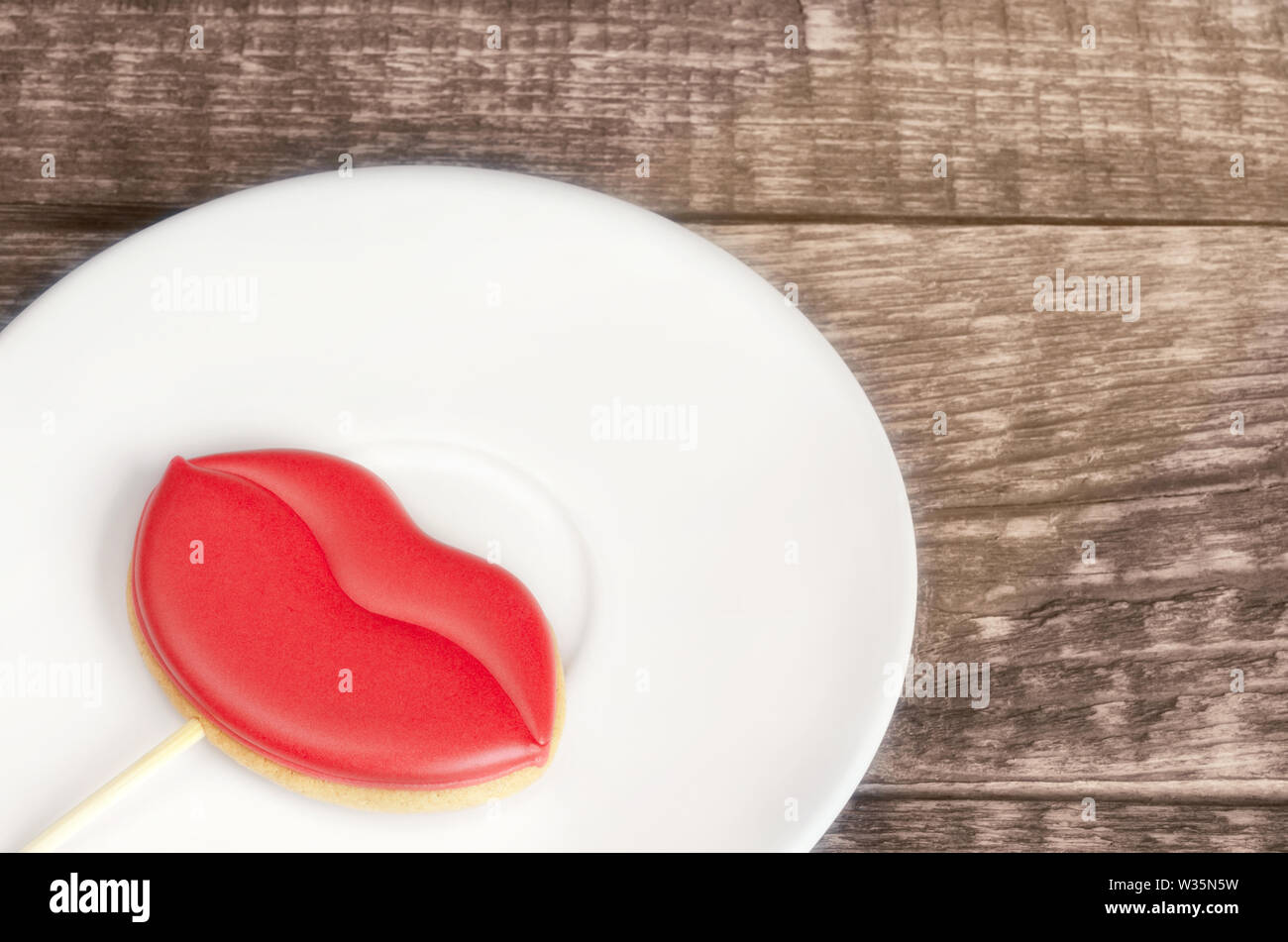 Lip shaped hi-res stock photography and images - Alamy