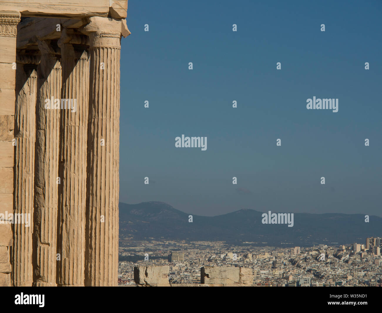 Greel columns hi-res stock photography and images - Alamy