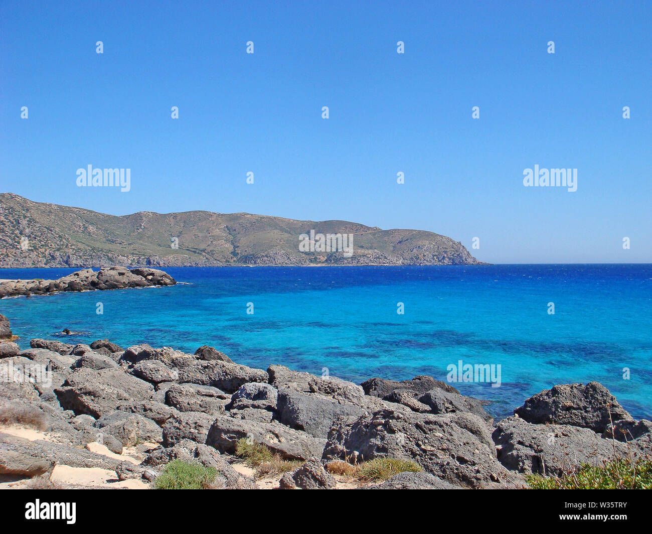 Blue Greek beach Kedrodasos Kreta island background wallpaper fine art ...