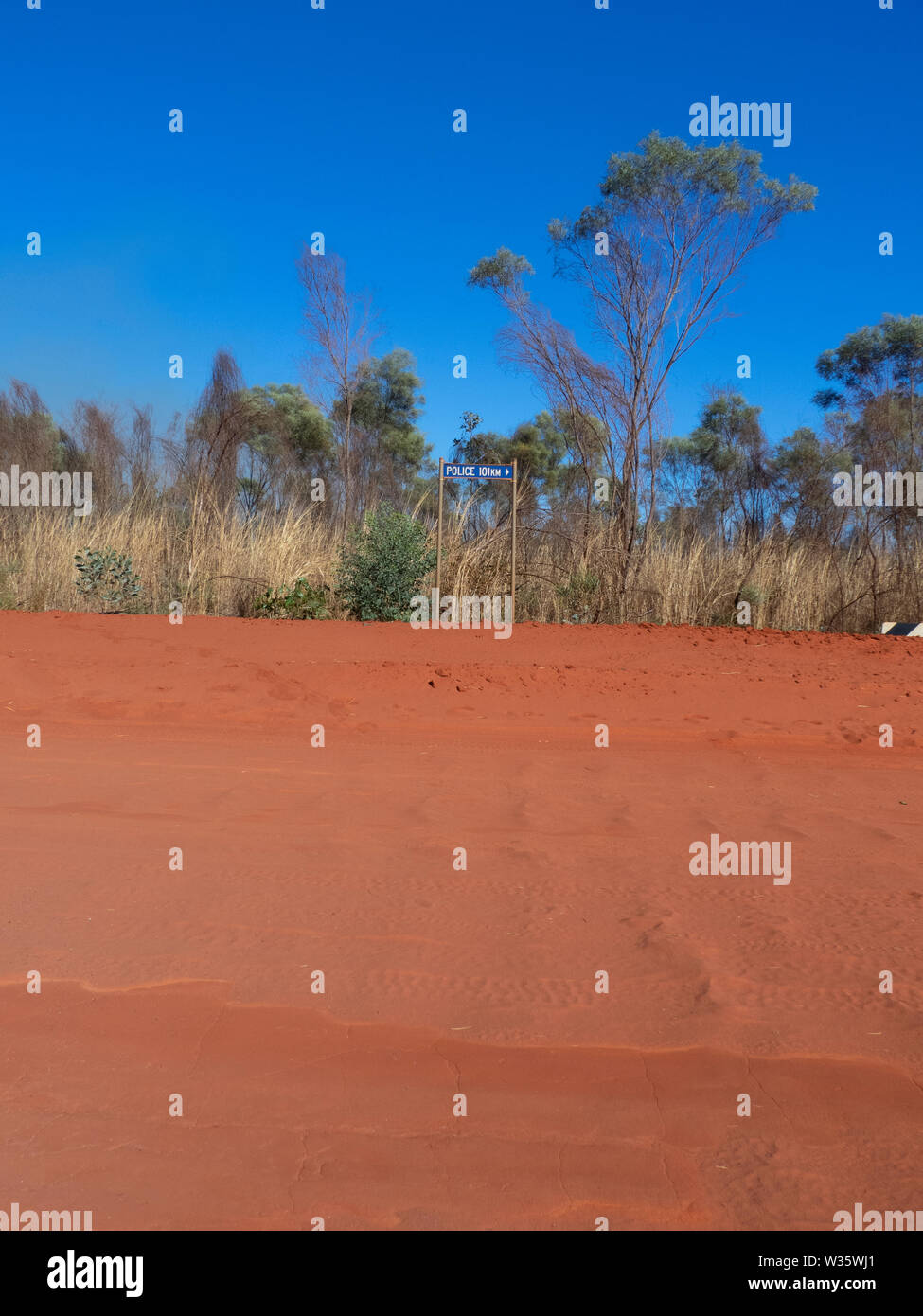 police station sign in the Australian outback Stock Photo - Alamy