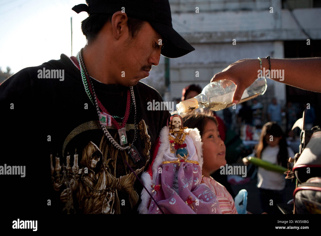 La Santisima Muerte High Resolution Stock Photography and Images - Alamy