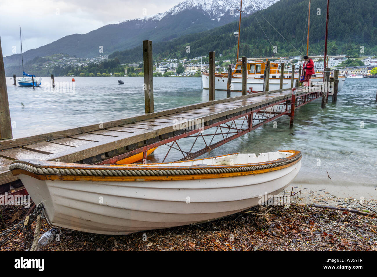 Launch new zealand hi-res stock photography and images - Alamy