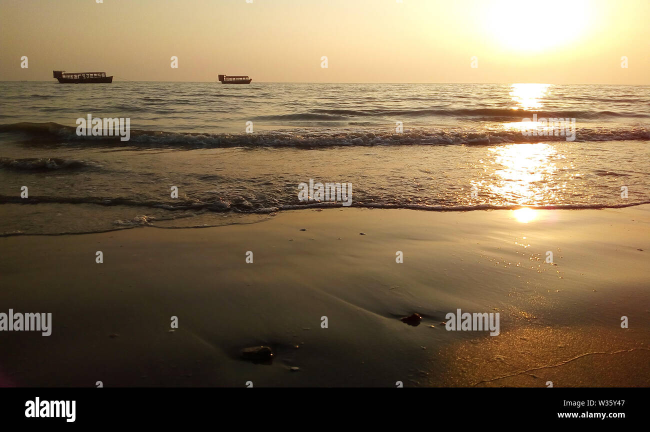 Pictures of the marine environment wallpepar Stock Photo - Alamy