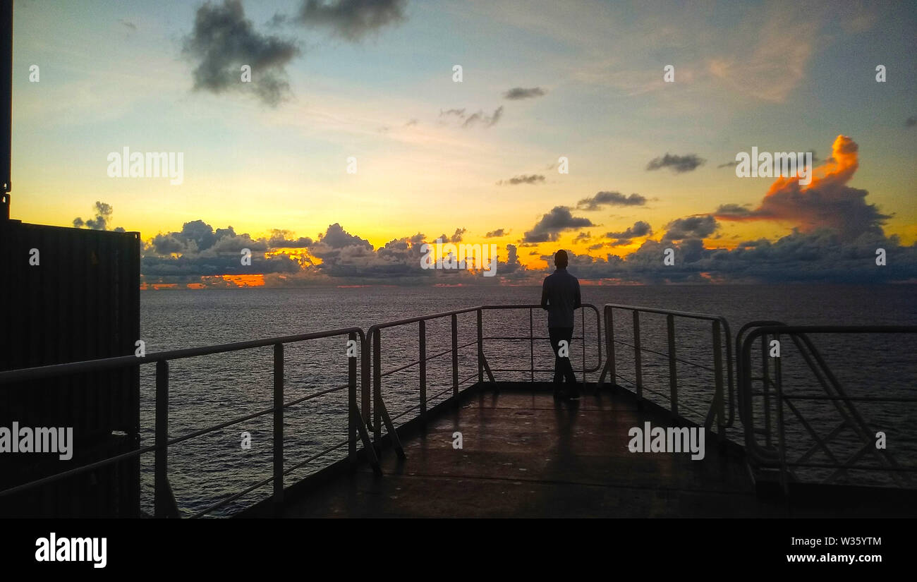 Pictures of the marine environment wallpepar Stock Photo - Alamy