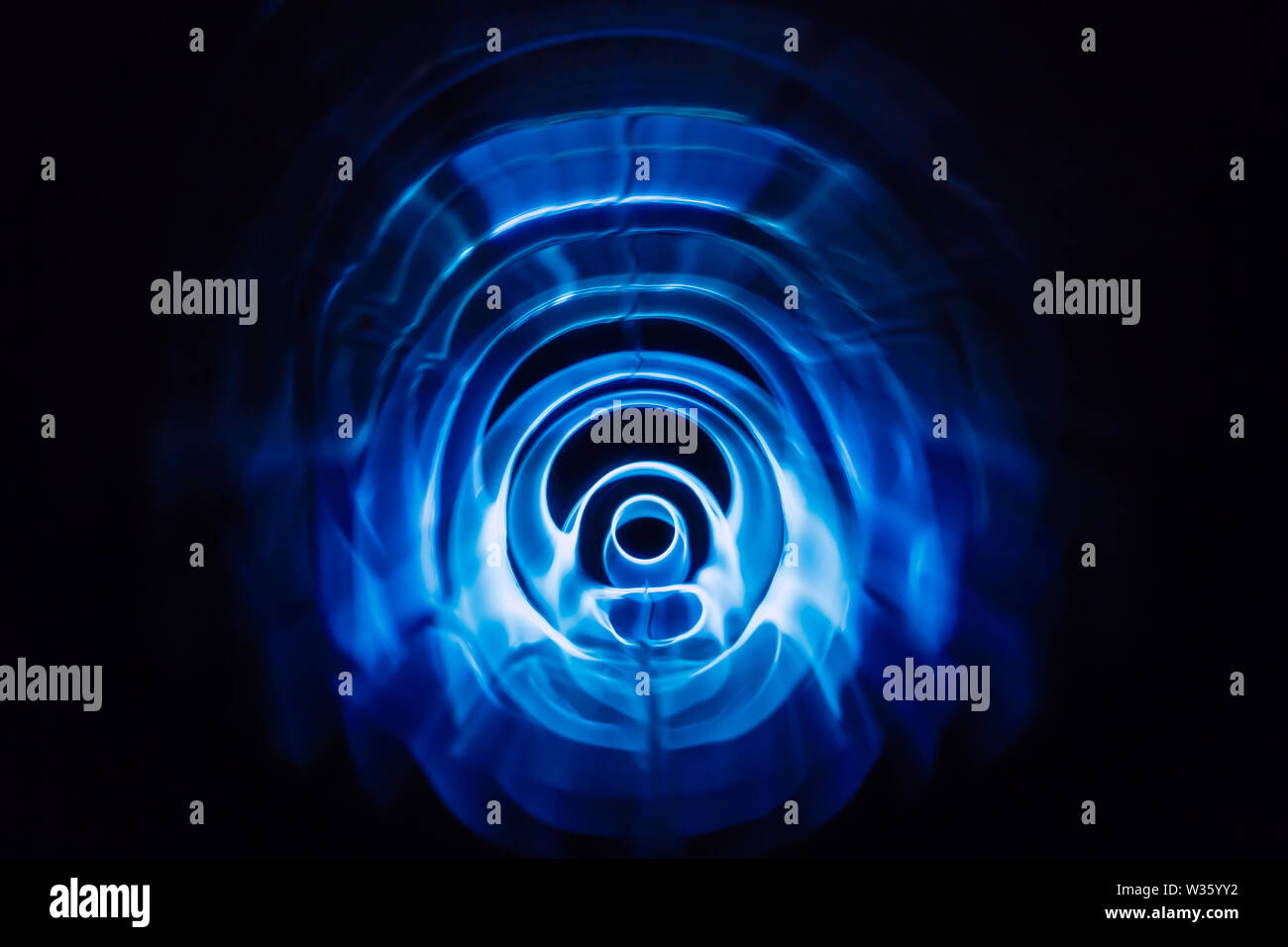 Sound waves loop hi-res stock photography and images - Alamy