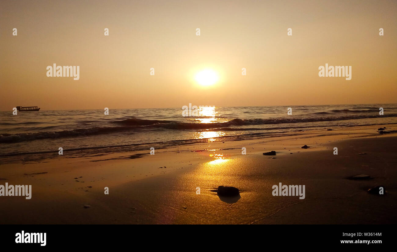 Pictures of the marine environment wallpepar Stock Photo - Alamy