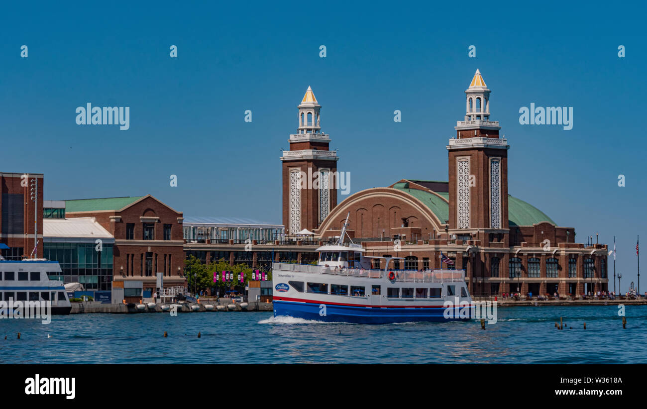 Chicago navy pier usa june hi-res stock photography and images - Alamy