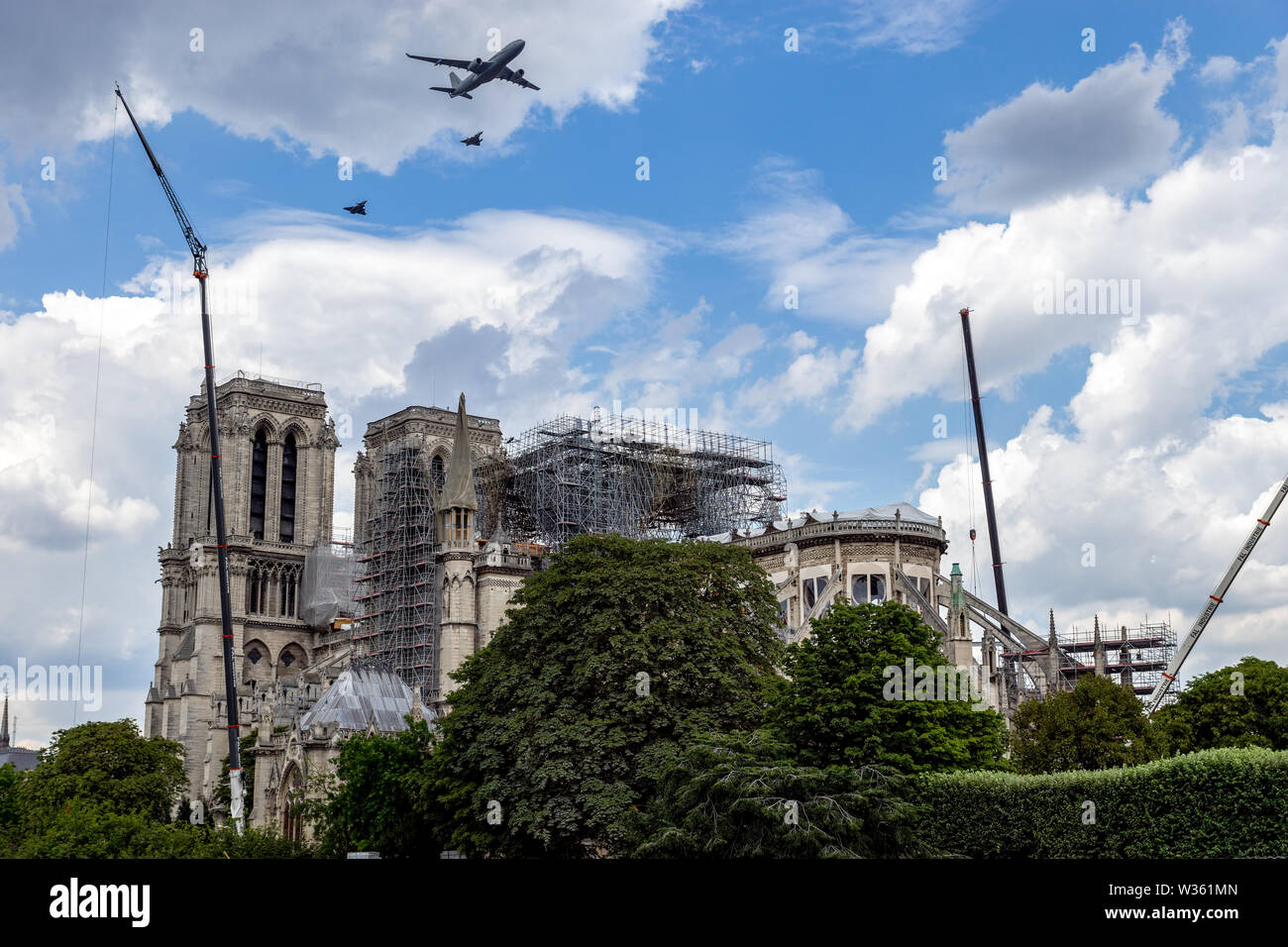 Aircraft construction paris hi-res stock photography and images - Alamy