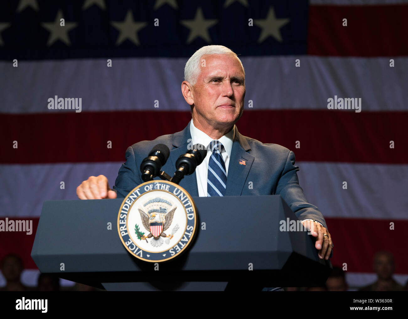 Combined space operations center hi-res stock photography and images ...