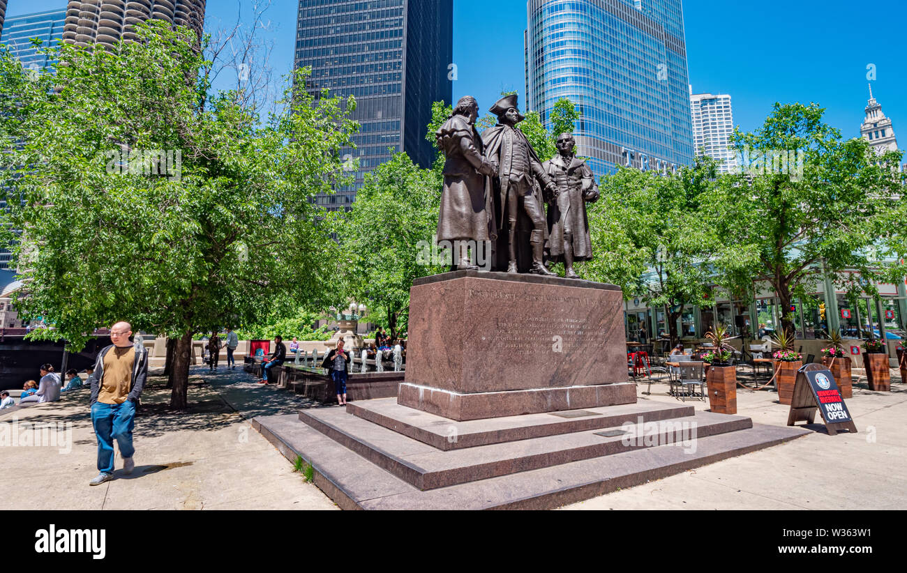 Heald Square Monument in Chicago - CHICAGO, USA - JUNE 11, 2019 Stock ...