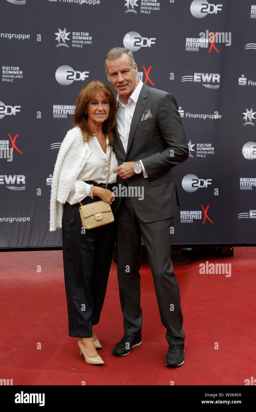 Boxer henry maske wife manuela hi-res stock photography and images - Alamy