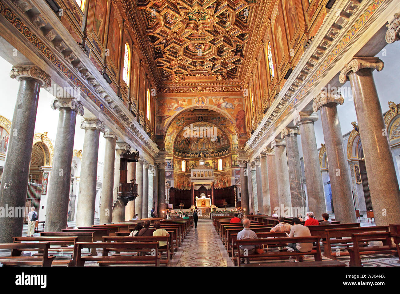 The Basilica di Santa Maria in Trastevere Rome Italy Stock Photo - Alamy