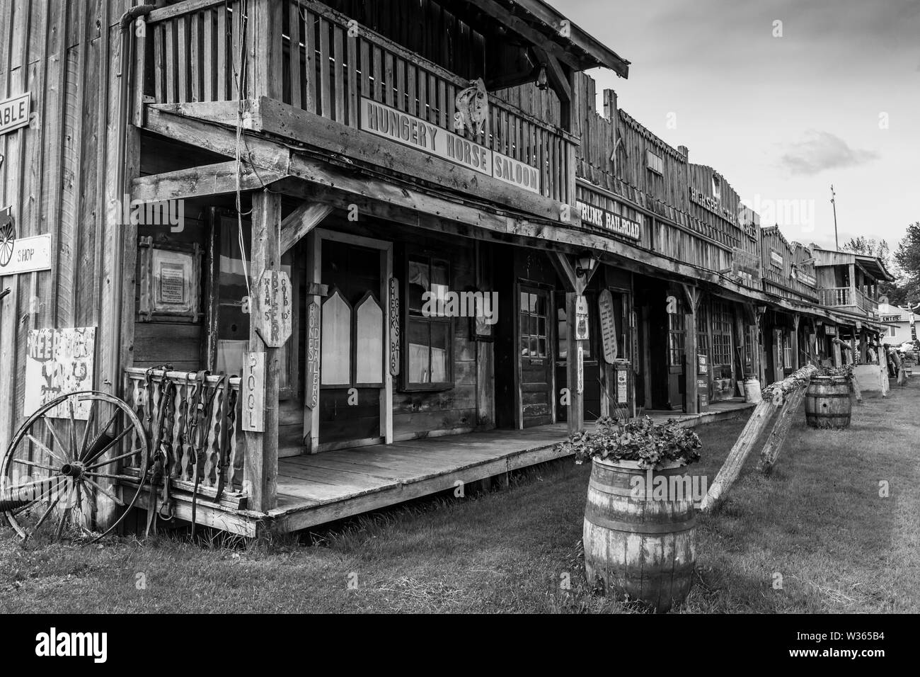 Vintage wild west Canadian outpost Stock Photo - Alamy