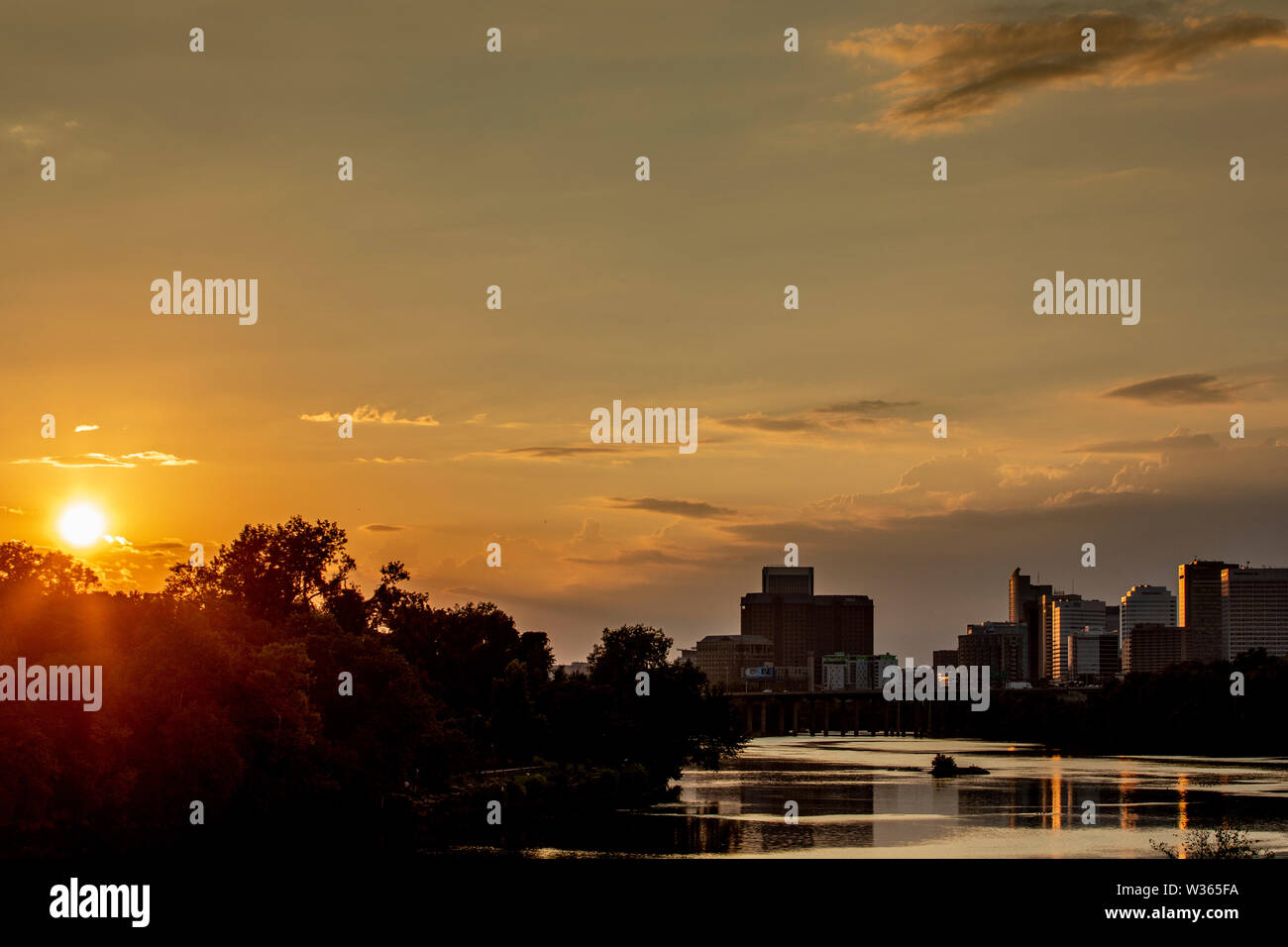 Richmond, Virginia Skyline James River Stock Photo - Alamy