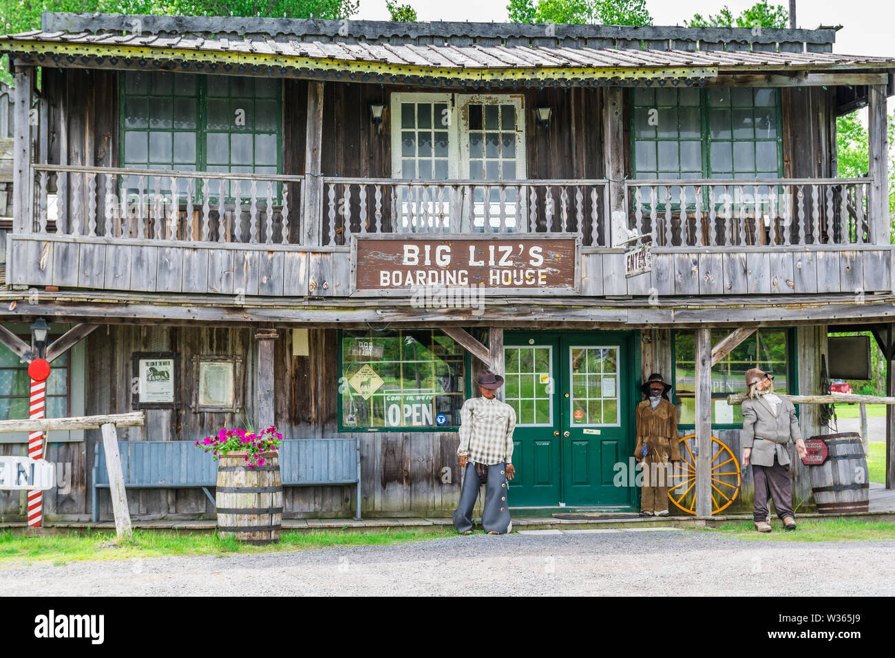 Vintage wild west Canadian outpost Stock Photo - Alamy