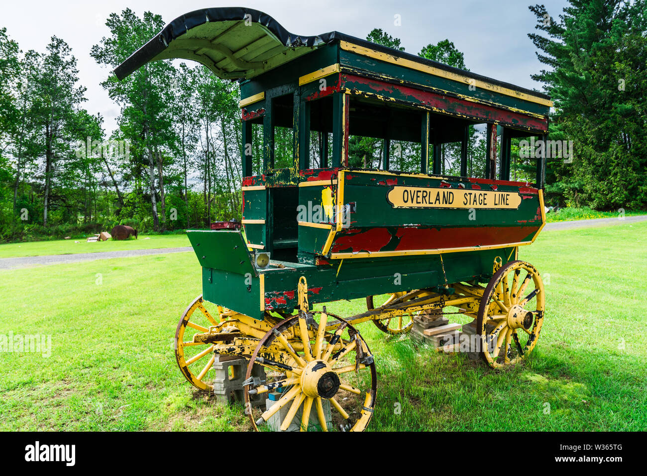 Wild west wagon hi-res stock photography and images - Alamy