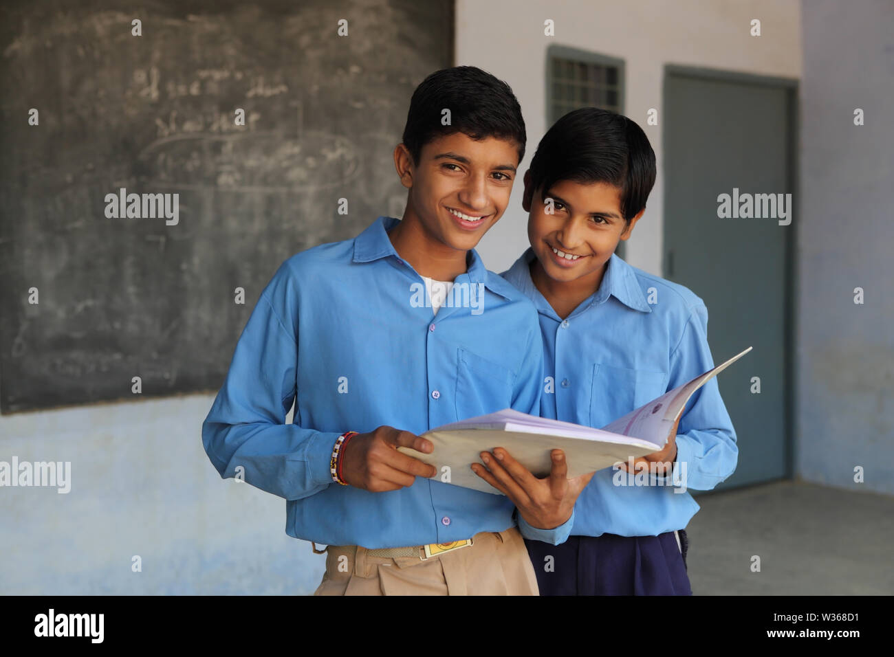 Boys studying in government school hi-res stock photography and images ...