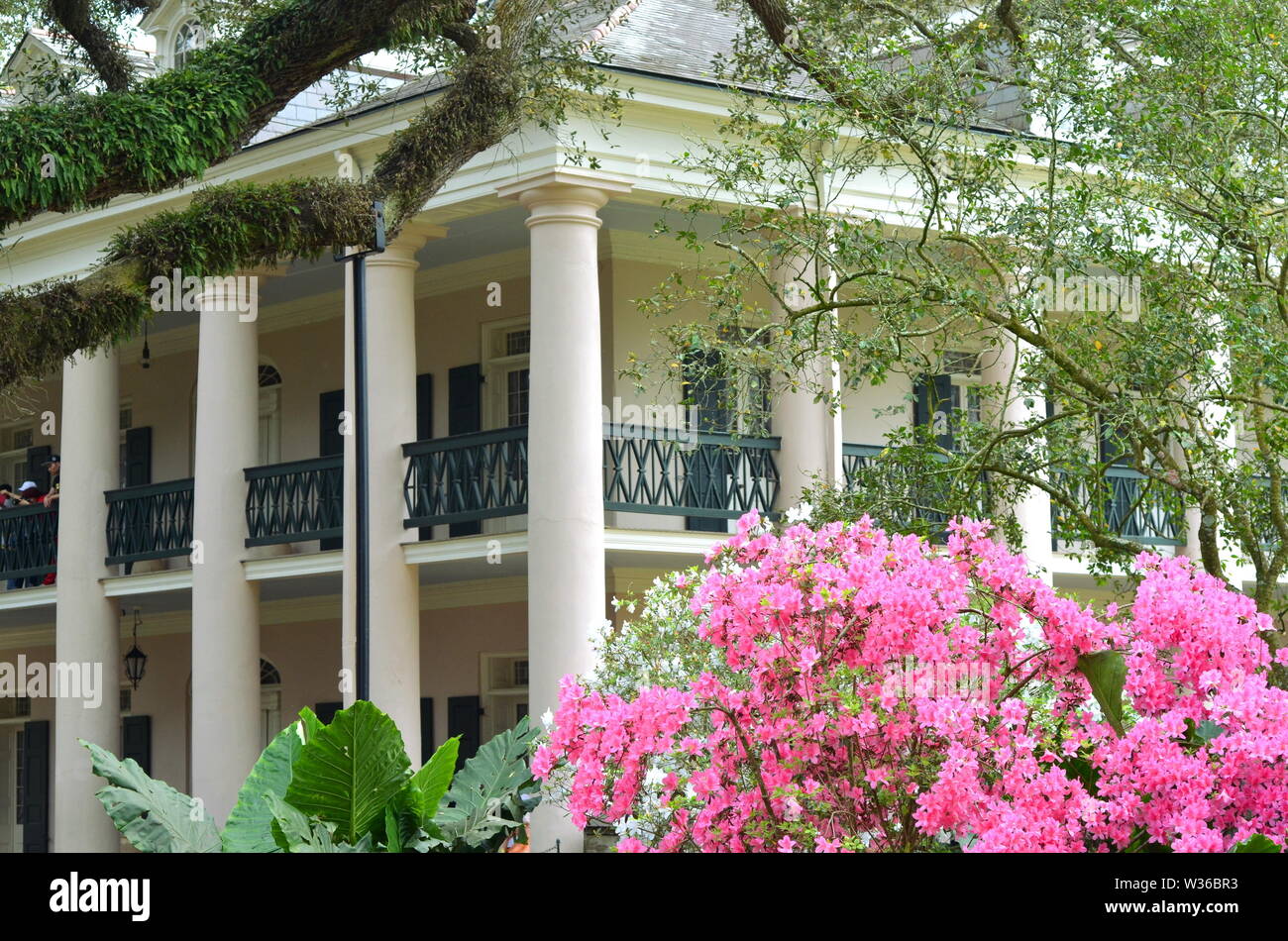 OAK ALLEY PLANTATION, LOUISIANA/USA - APRIL 19, 2019- - Big House ...