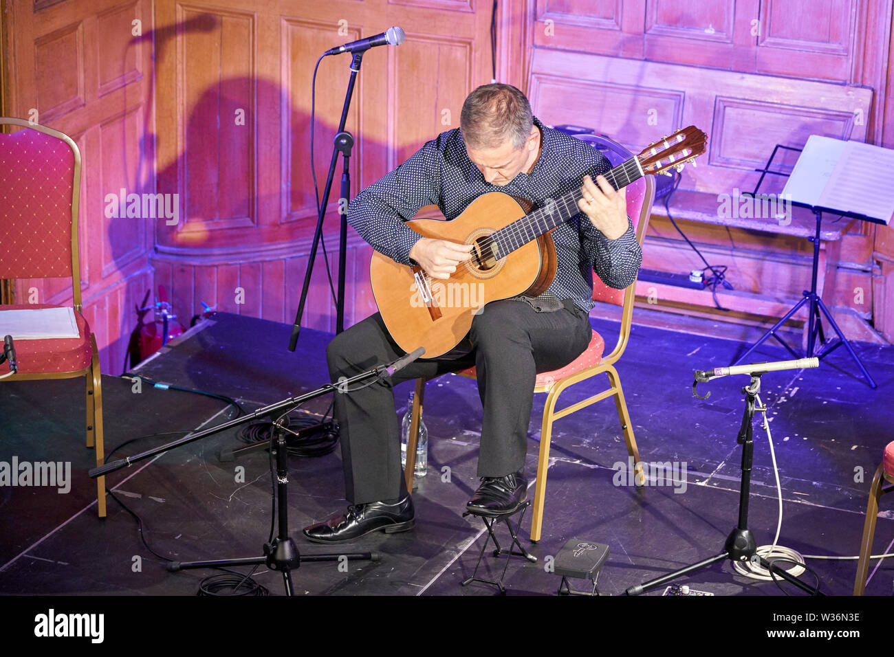Gary Ryan performing as part of '6 Hands' at The Acapela, Pentyrch ...