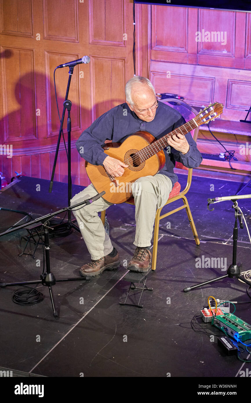 John williams guitarist hi-res stock photography and images - Alamy