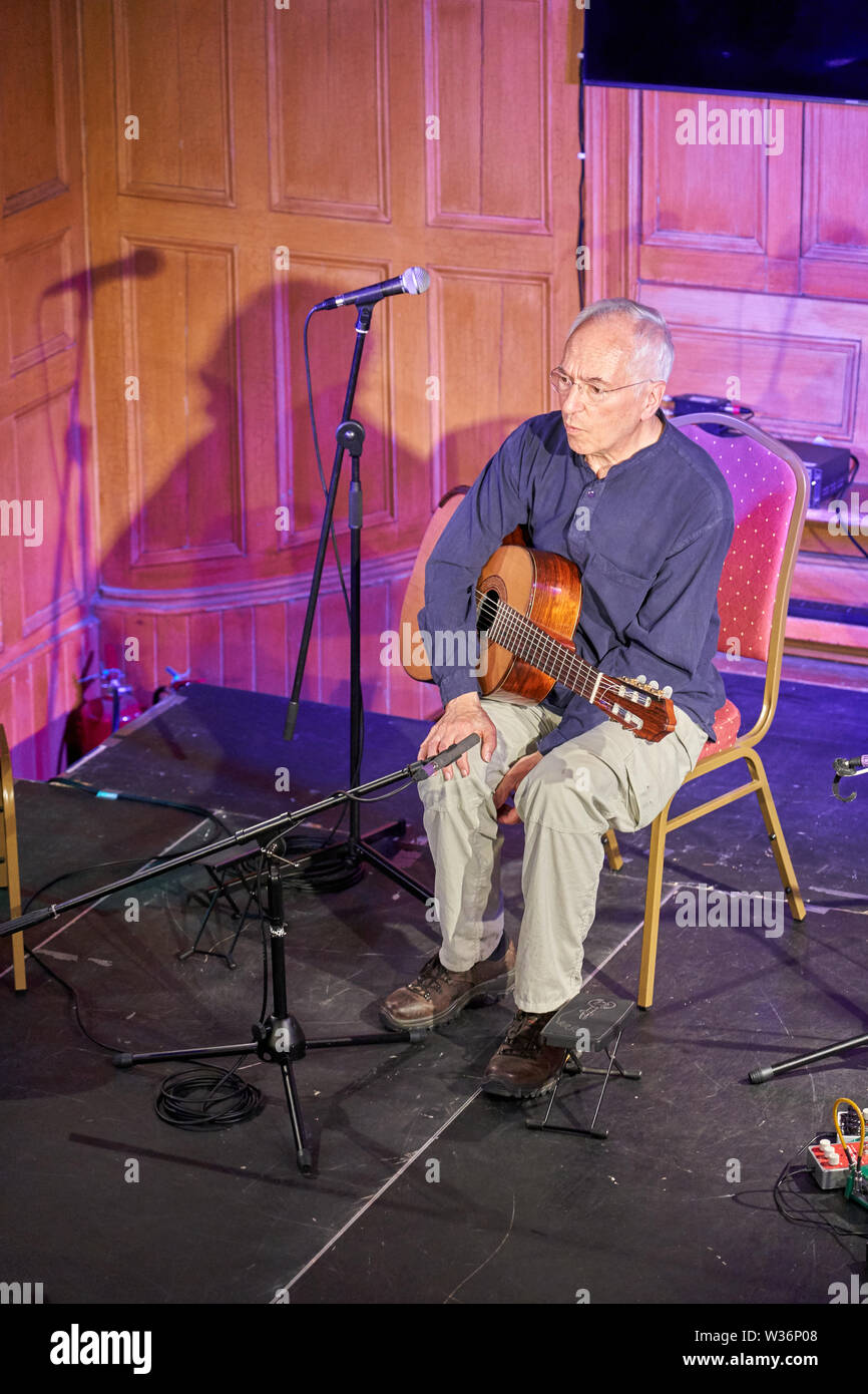 John williams guitarist hi-res stock photography and images - Alamy