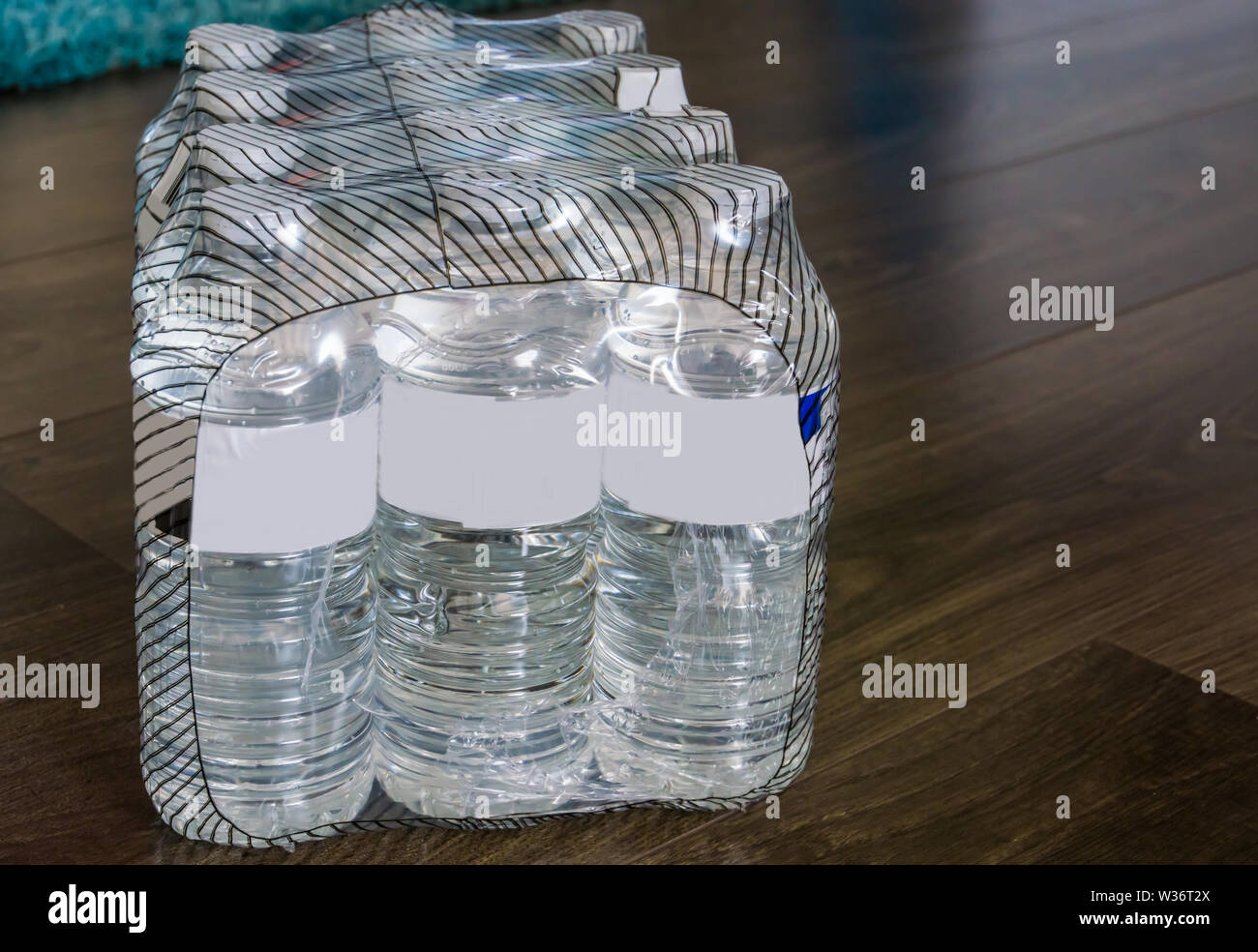 Packaged drinking water hi-res stock photography and images - Alamy