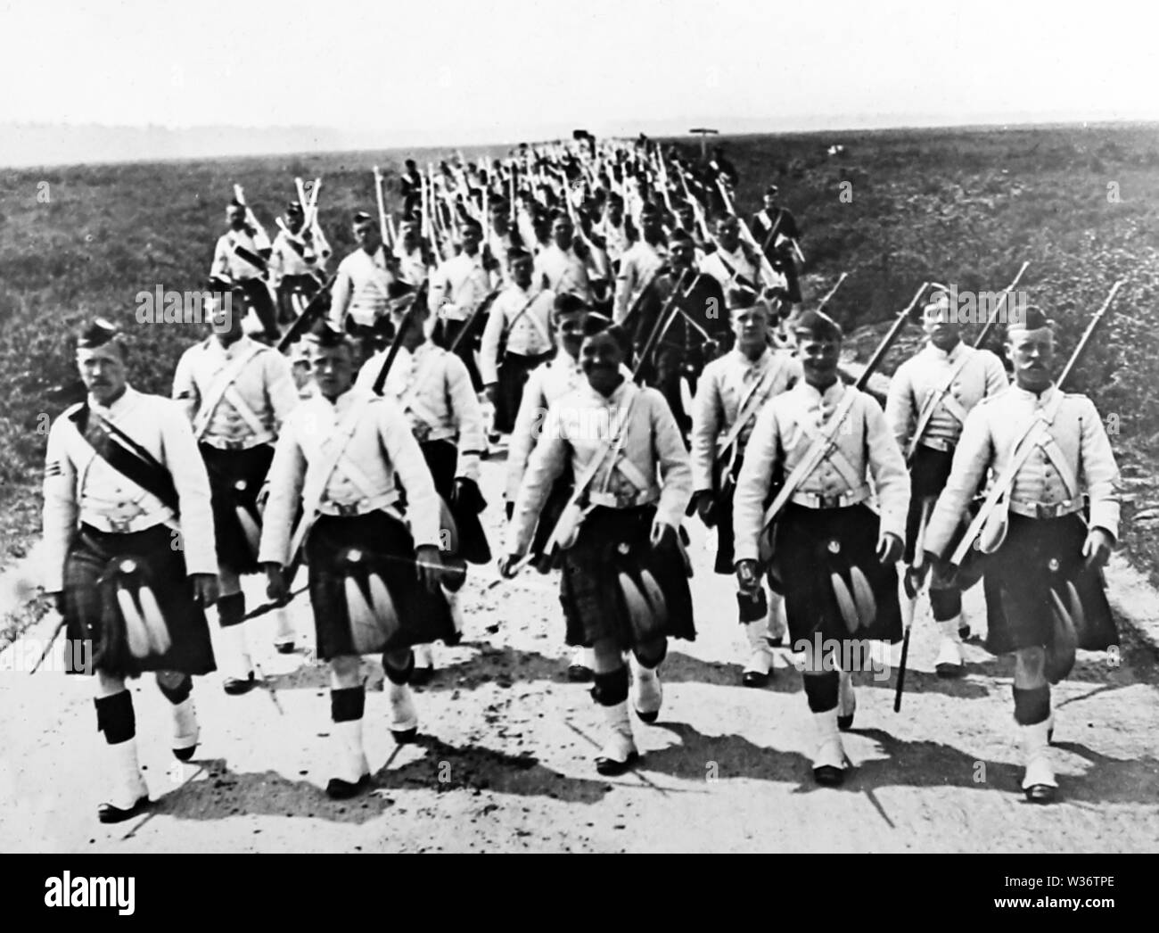Cameron highlanders hi-res stock photography and images - Alamy