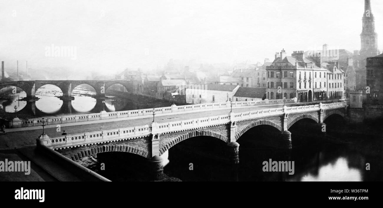 Ayr bridges hi-res stock photography and images - Alamy