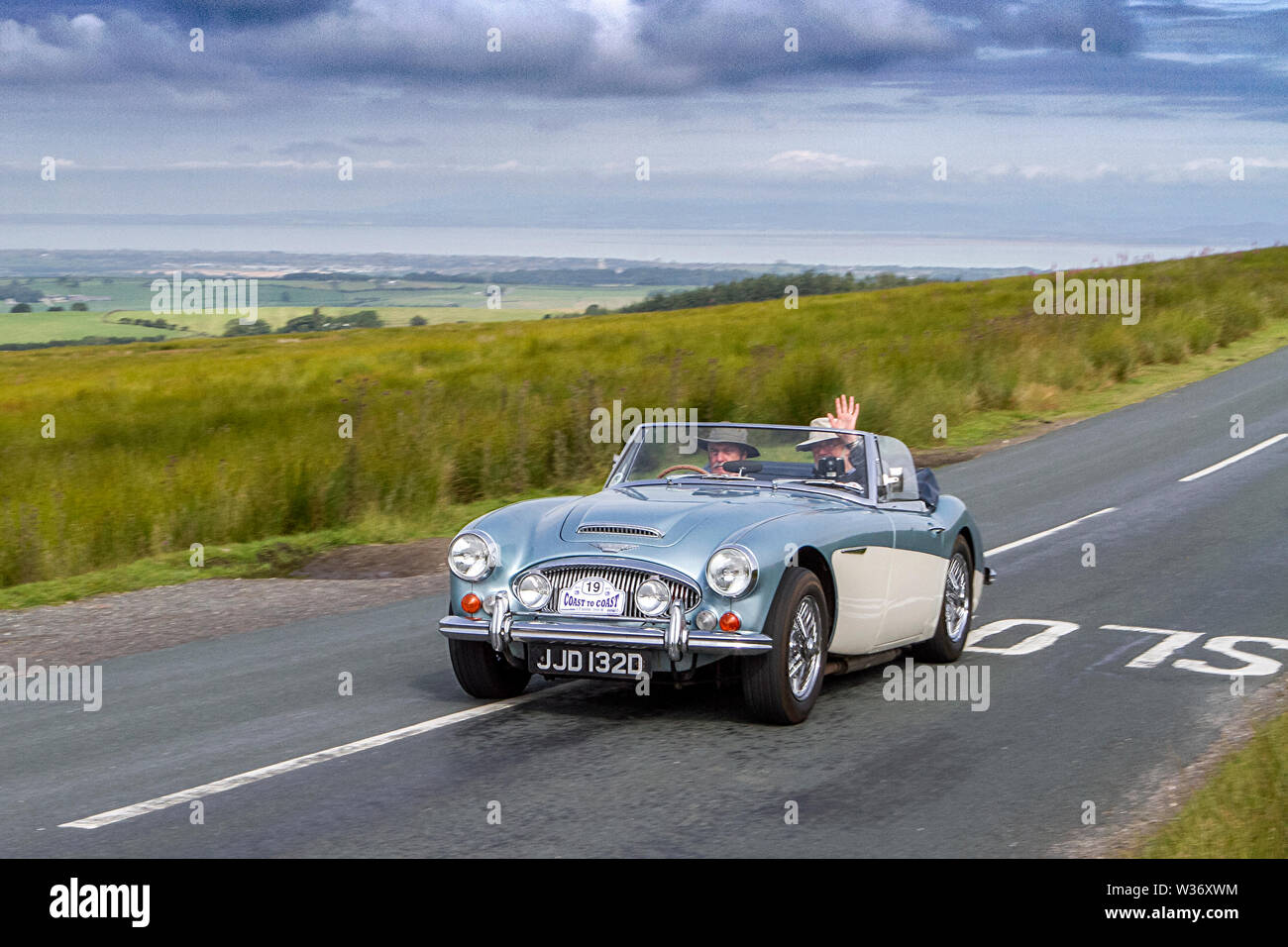 Austin healey rally car hi-res stock photography and images - Alamy