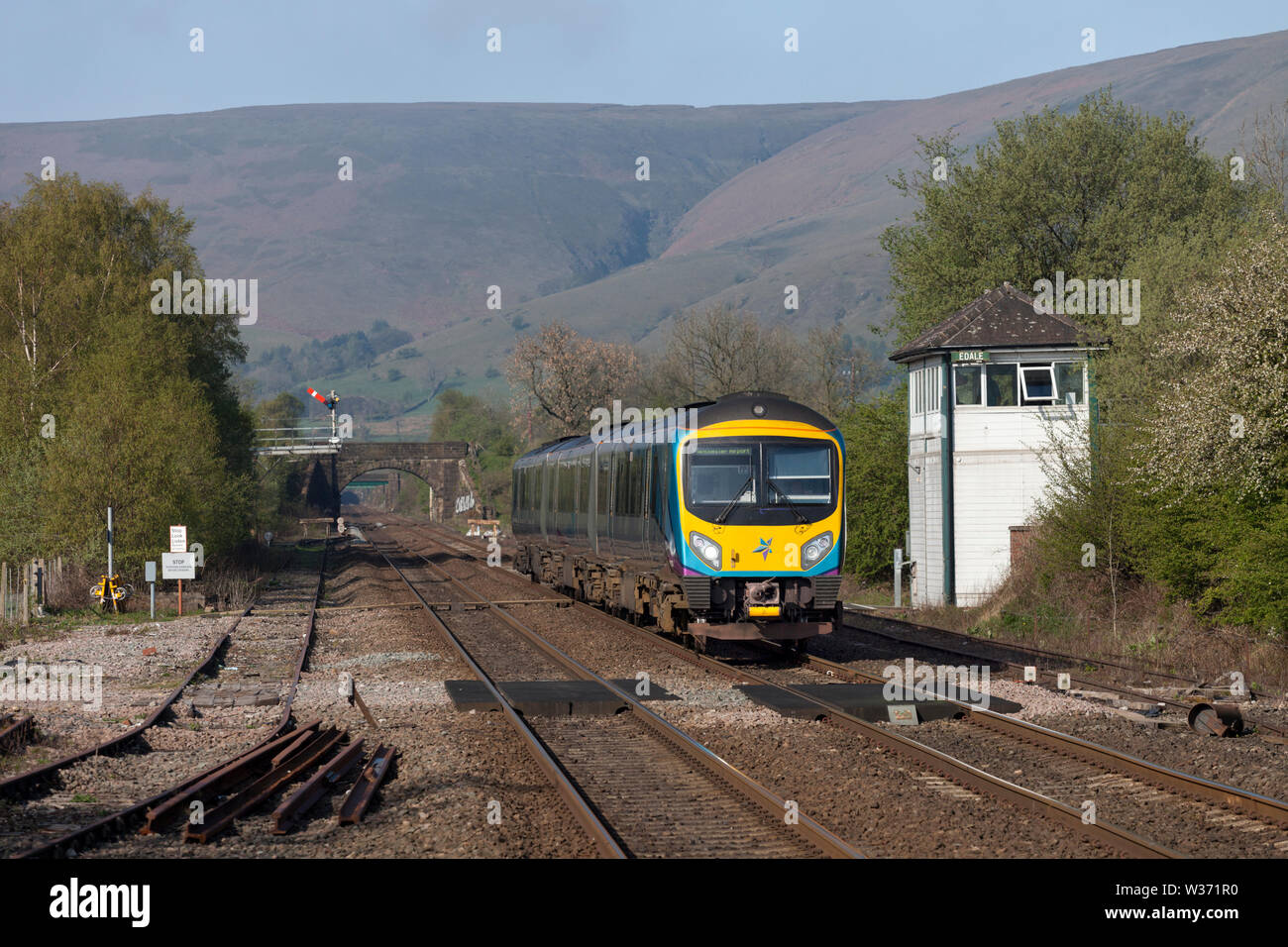 First Transpennine Express class 185 train passing the mechanical ...