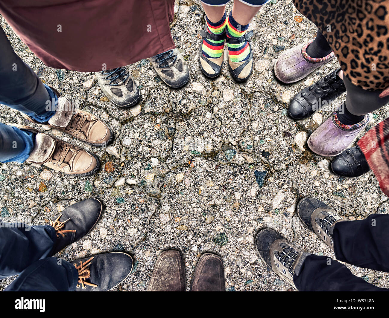 Feet together in circle hi-res stock photography and images - Alamy