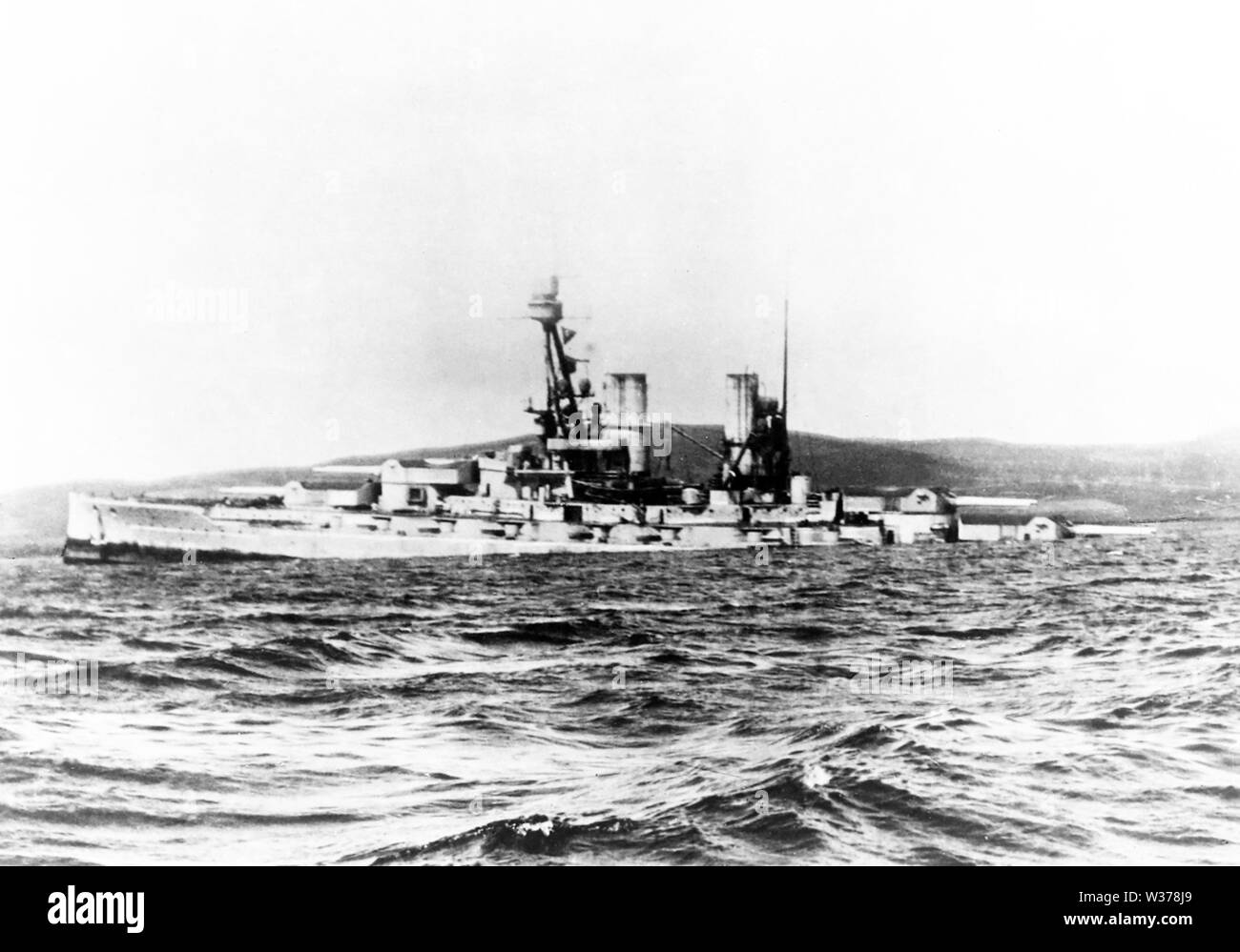 Scapa Flow, Battleship Bayern sinking at 2pm on 21st June 1919 Stock ...