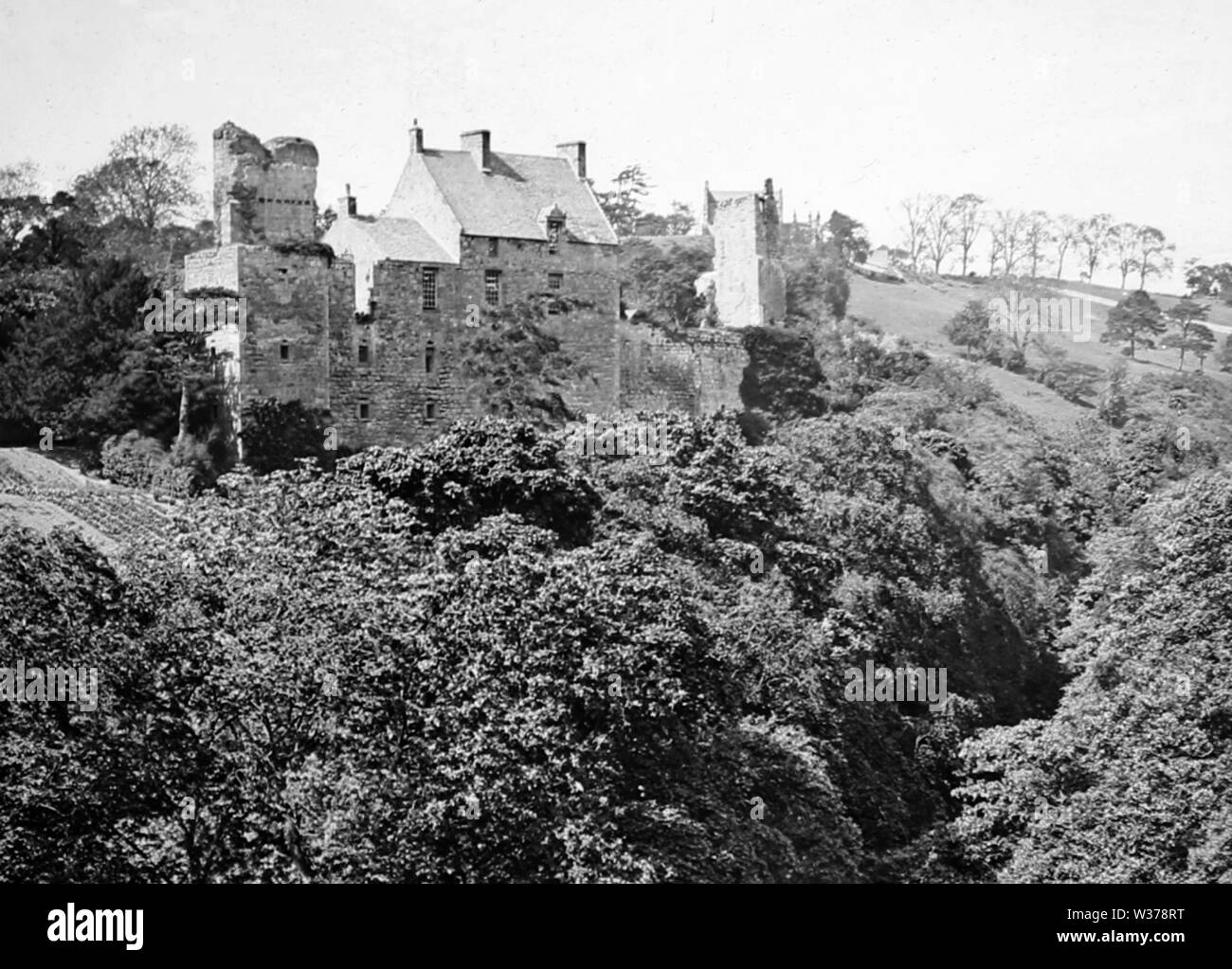 Roslin Castle, Scotland Stock Photo - Alamy