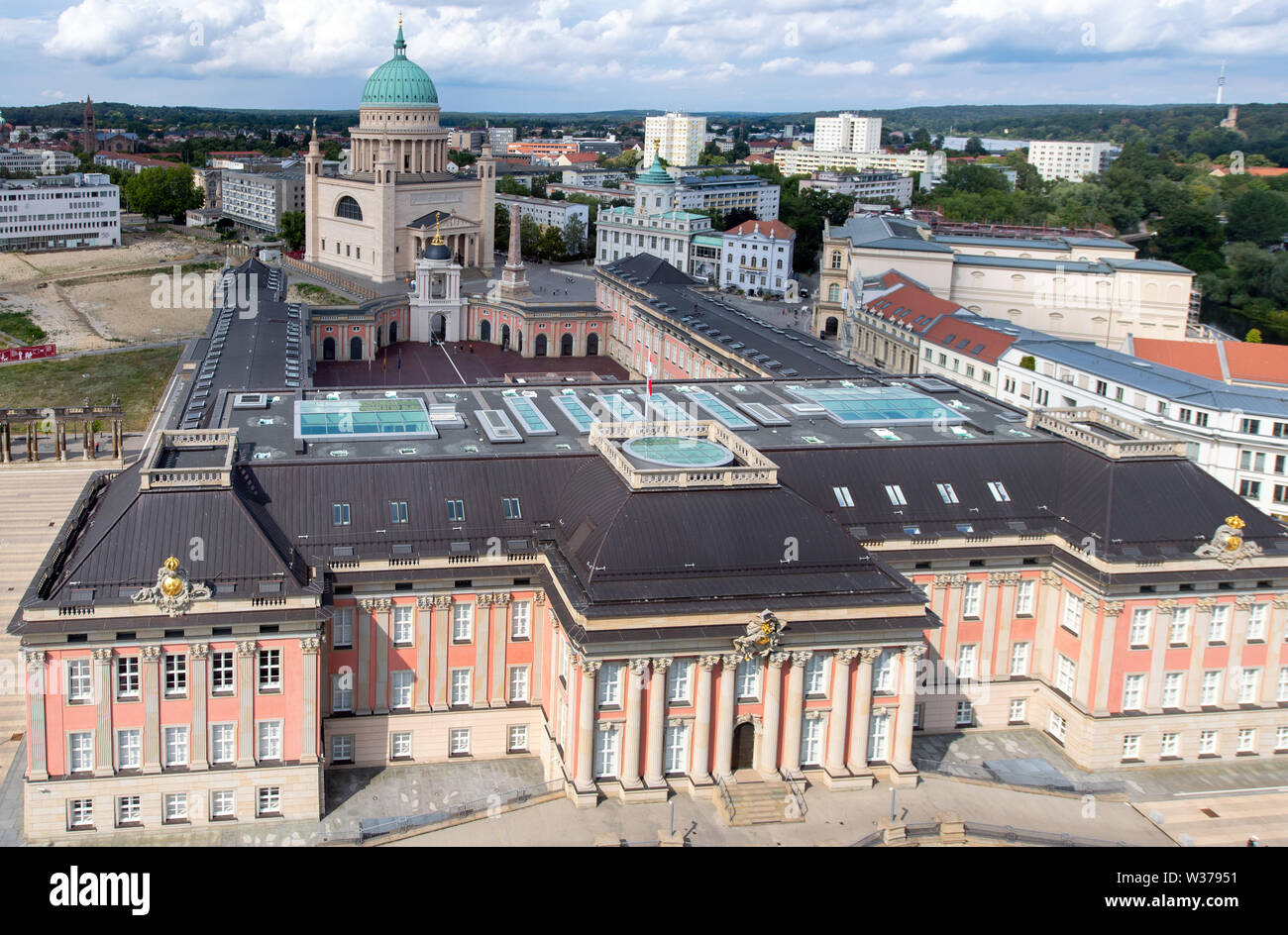 Rebuilt cityscapes hi-res stock photography and images - Alamy