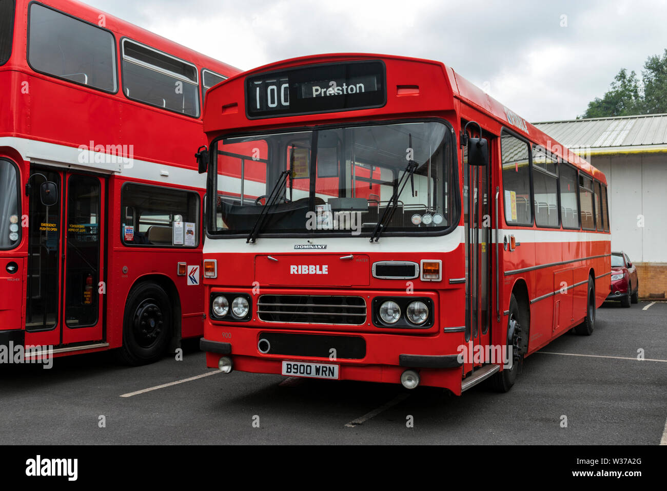 Ribble bus hi-res stock photography and images - Alamy