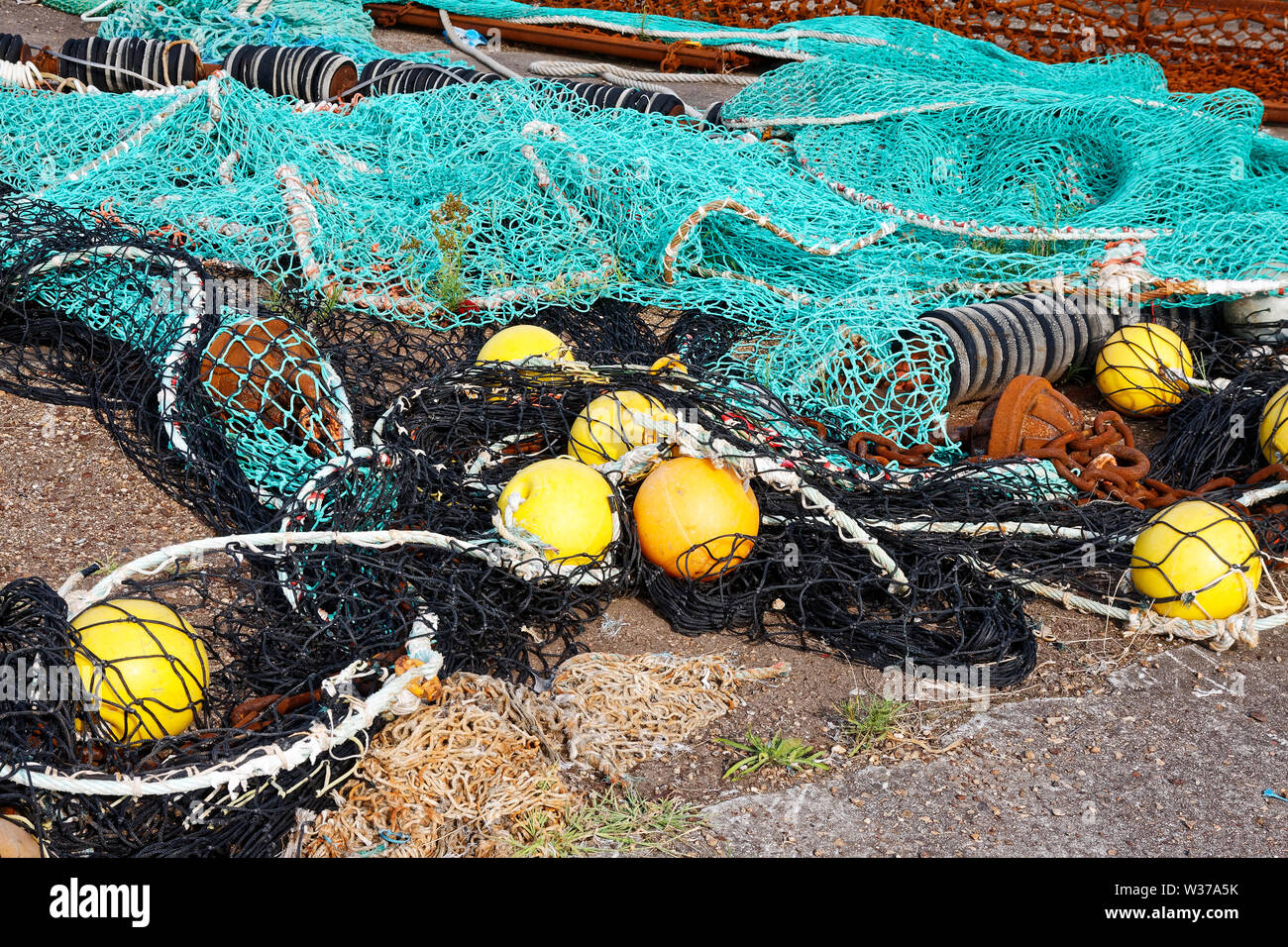 Floaters hi-res stock photography and images - Alamy
