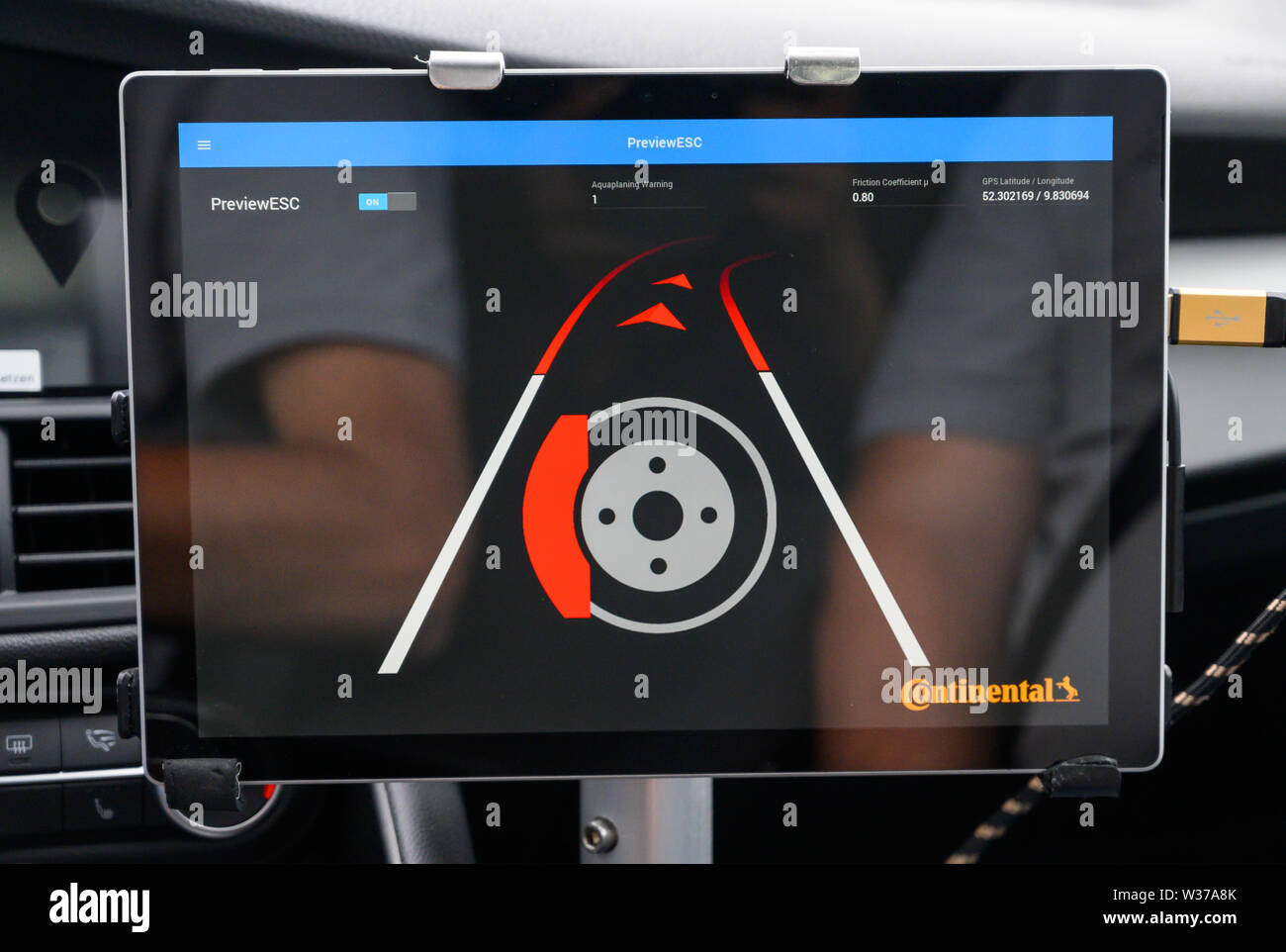 Car braking test hi-res stock photography and images - Alamy