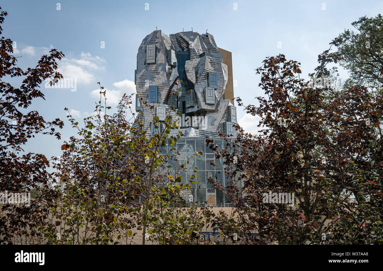 Luma arles tower hi-res stock photography and images - Alamy