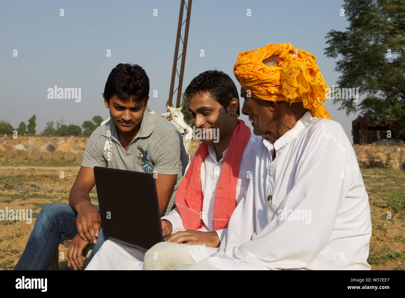 Indian farmer sitting laptop hi-res stock photography and images - Alamy