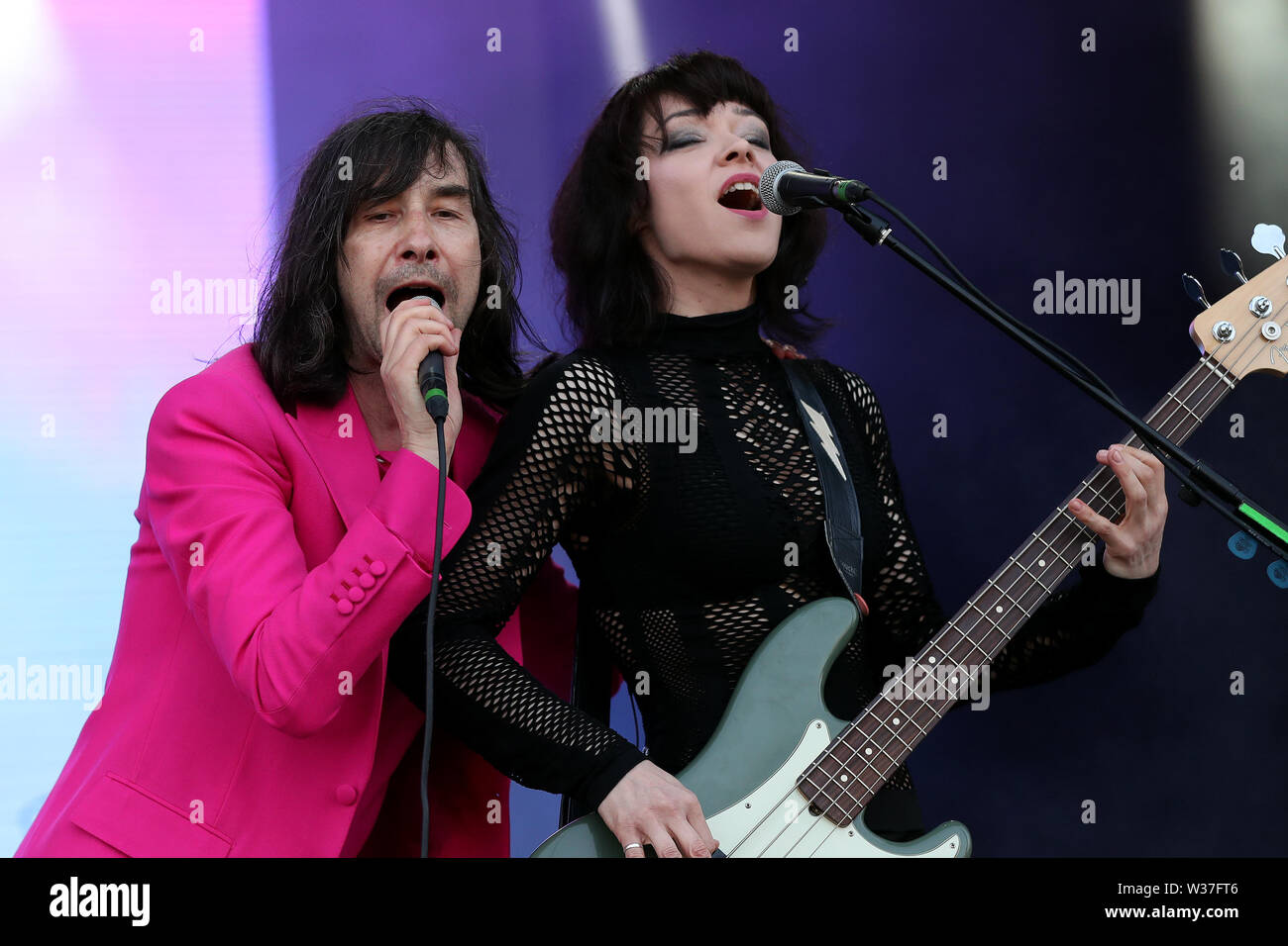 Primal scream scottish hi-res stock photography and images - Alamy