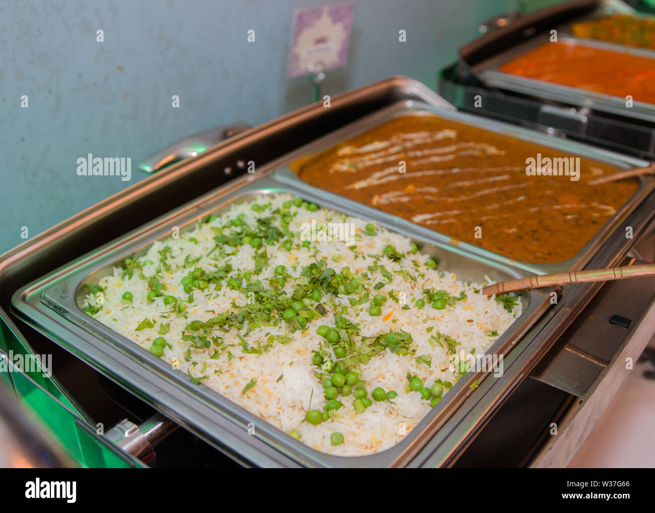 Indian curries hi-res stock photography and images - Alamy