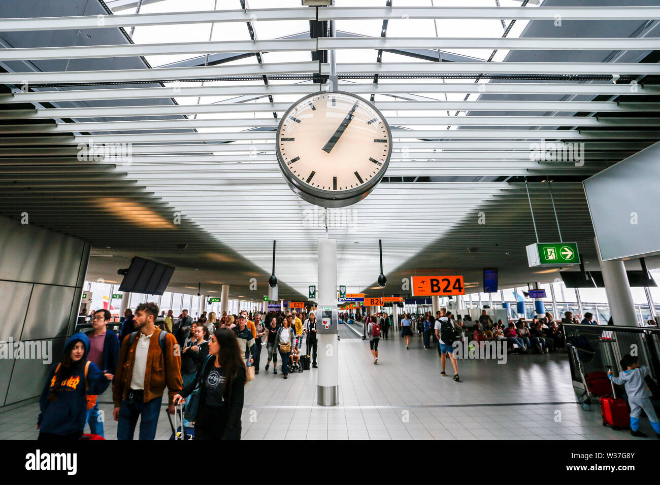 SCHIPHOL, 13-07-2019, Schiphol Airport Air port Airfield. Clock in the ...