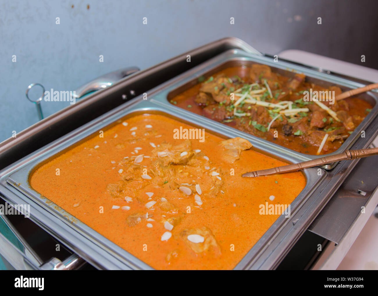 Indian buffet hi-res stock photography and images - Alamy