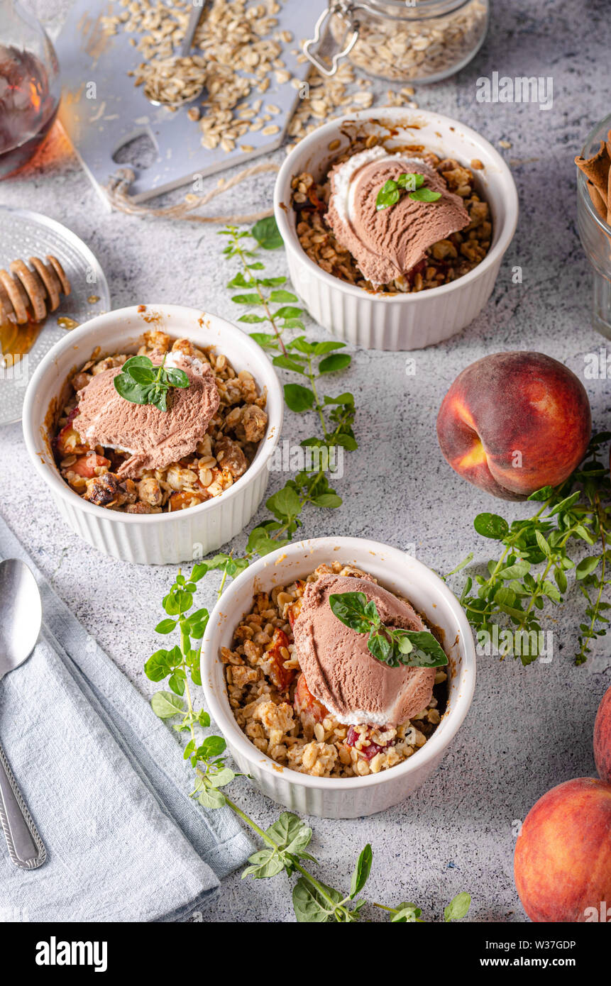 Cereal milk ice cream hi-res stock photography and images - Alamy