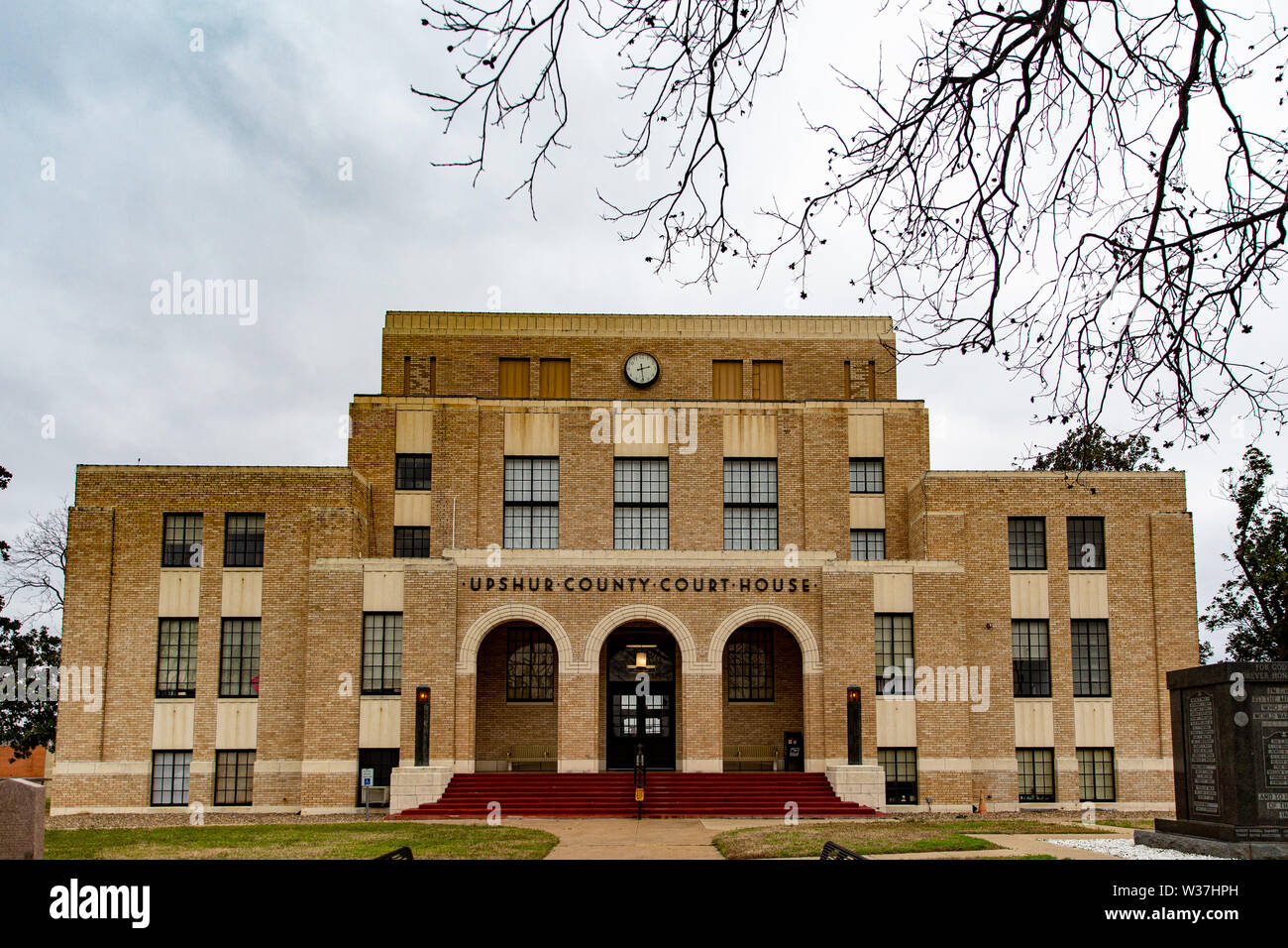 Upshur county courthouse in Gilmer Texas built in 1933 Stock Photo - Alamy